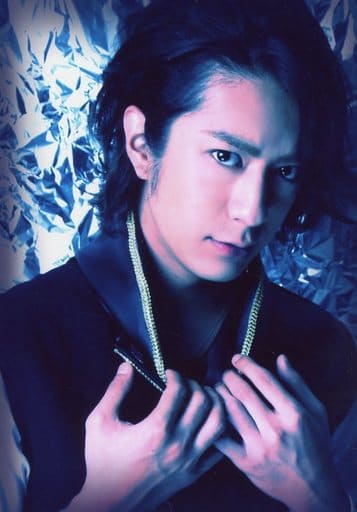 Official photo (male) / actor Hiroya Matsumoto (Yu KUDO) / Bust Up ...