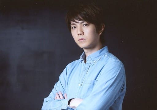 Yuya Asato / horizontal type, upper body, dress light blue, arm set ...