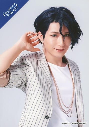 Katsuhiko Ibuka (Sakutaro YASHAMARU) / Upper-body, Group Costume ...