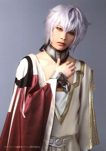 Official photo (male) / actor Naoya Kitagawa (Marius) / Upper Body ...