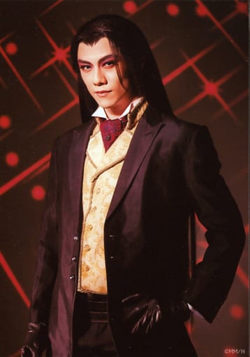 Official photo (male) / actor Tsunenori Aoki (Bangkoran) / Above the ...