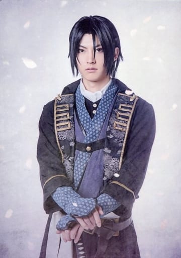 Official photo (male) / actor Masanari Wada (Toshizo HIJIKATA) / Hizaue, Hanabira, Backgrounder ...