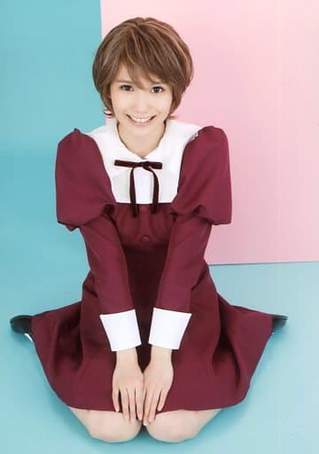 Official photo (female) / actress Rihona Kato (Yuki Kozuki) / Whole ...