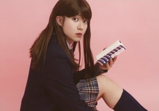 Official photo (male) / actor Yuki Ogoe / Horizontal Type / Above the ...