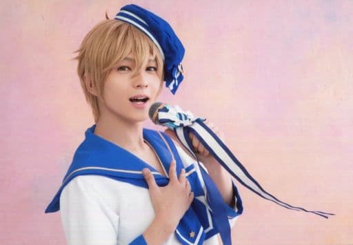 Official photo (male) / actor Miyazaki Gubu (Mayu Mahaku) / Horizontal ...