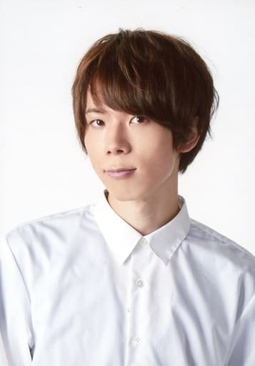 Official photo (male) / Voice actor Tomohito Takatsuka / Bust Up ...