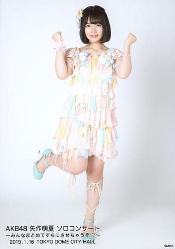 Official photo (AKB48, SKE48) / idol / AKB48 Moeka Yahagi / Whole Body ...