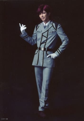 Official photo (male) / actor Yusuke Seto (Patrick Cola Sour) / Body ...