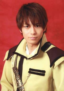 Official photo (male) / actor Keisuke Kato (Conrad) / Bust up / Costume ...