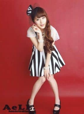 Official photo (female) / idol / AeLL. AeLL. / Erika Nishi / Whole Body / Costume White / Black ...