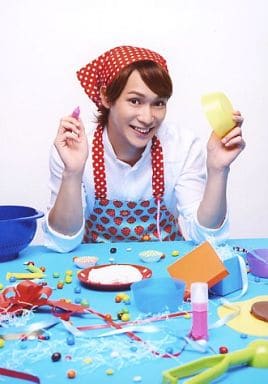 Official photo (male) / actor Ryosuke Mikata (Genky Stores) / Upper ...