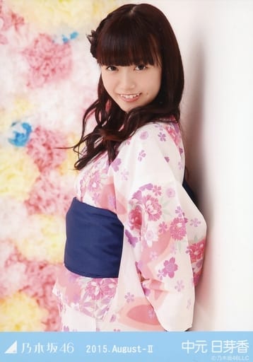 Official photo (Nogizaka46) / idol / Nogizaka46 Himeka Nakamoto / Upper ...