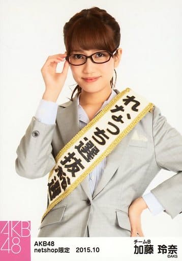 Official photo (AKB48, SKE48) / idol / AKB48 Rena Kato / upper body / right hand glasses / AKB48 ...