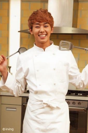 Official photo (male) / singer My Name / CHAE JIN (Jae-jin) / Above-the ...