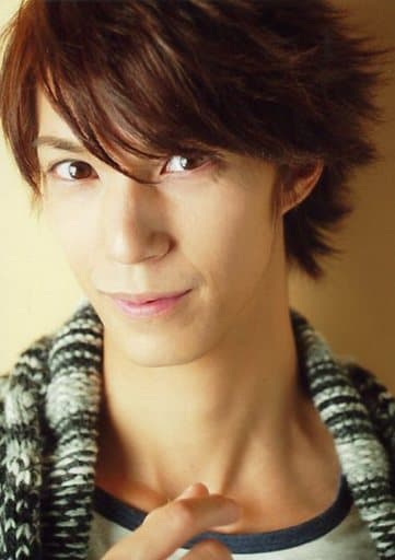 Kyosuke Hamao / Face Up, Costume Black, White, Knit, Face Left, Mouth ...