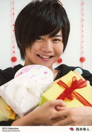 Official photo (male) / actor D2 / Yukito Nishii / Bust Up / Costume Black / Both Hands Present ...