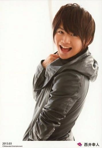 Official photo (male) / actor D2 / Yukito Nishii / Upper Body / Costume Black / Body Left Facing ...