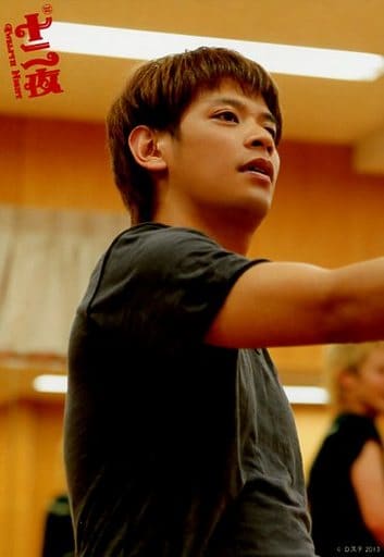 Official photo (male) / actor D2 / Kenki Yamaguchi / Upper Body / Costume Black / Right Facing ...