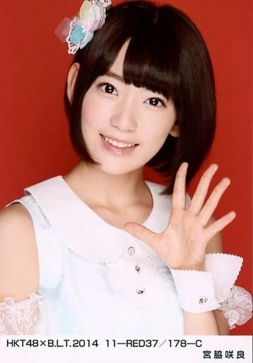 Sakura Miyawaki / HKT48 x B. L. T. 2014 11-RED37/178-C | Goods / Accessories | Suruga-ya.com