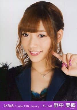 Official photo (AKB48, SKE48) / idol / AKB48 Misato Nonaka / Bust Up / Left Hand Index Cheek ...