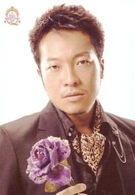 Official photo (male) / actor Takuma Otoo / Bust Up / Costume Black ...