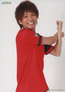 Official photo (Male) / idol / D-BOYS D-BOYS / Masato Wada / Upper Body, Costume Red / Black ...