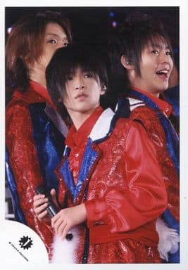 Hey! Say! JUMP / Chinen, Takagi, Arioka / Live Photo, Upper Body, Costume Red, Center Chinen ...