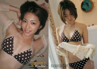Collection Card (Female) / PLATINUM Official Card Collection 11 : Mayuko Iwasa / Regular Card ...