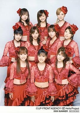Morning Musume / 10 persons (group) / red costume, knee-high, center ...