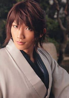 Official photo (male) / actor Daisuke Hirose (Okita Soji) / Bust-up ...