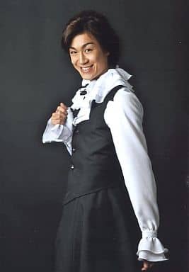 Official photo (male) / actor Ruito Aoyagi (Yuki Goto) / Above the ...