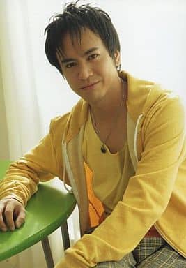 Official photo (Male) / idol / * pnish * * pnish * / Yuichi Tsuchiya / knee-high, sitting ...