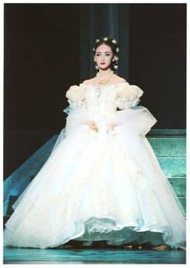 Mari Hanafusa / Live Photo / Full body / White costume / 2L size ...