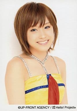 Morning Musume. / Ai Takahashi / Bust up / Costume yellow / Show teeth ...