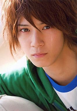 Official photo (male) / actor Kyosuke Hamao (Eiji Kikumaru) / Bust-up ...