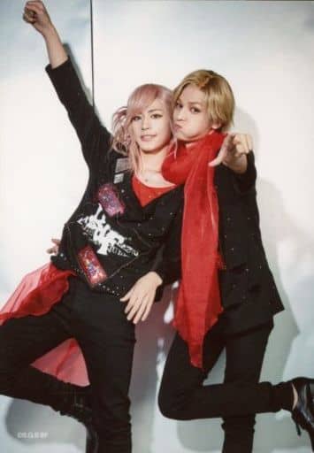 Keita SETO (Okui Wing), Kaisei Abe (Sera Rizuhana) / Above-the-knee, Costume Black, ABE Right ...