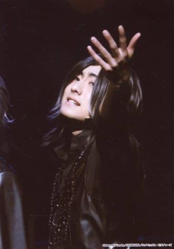 稜介 NOGUCHI (Hiroki SHINNA) / Live Photo, Bust Up, Costume Black, Left Side, Left Hand Up ...