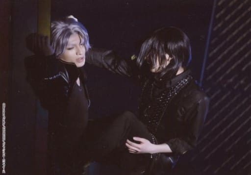 Noguchi 稜介 (Hiroki SHINNA) / Koji Kominami (Suzujo Onyu) / Live Photo / Above the Knee / Costume ...