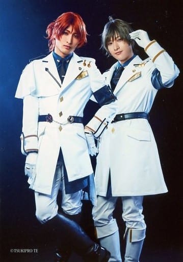 Official photo (male) / actor Shuto Washio (Hazuki Yang), Yusuke AKIBA (Nagatsuya) / Whole-body ...