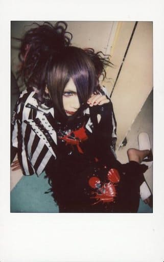 Sick2 / Takuma / Whole Body / Black / White / Top Striped Pattern ...