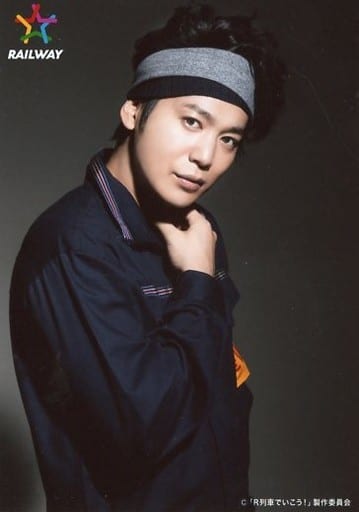 Official photo (male) / actor Ryuko Isogai (Toshiro MASUKI) / upper ...