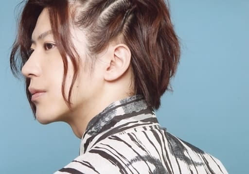 Shota Onuma / Horizontal, Face Up, Costume White, Yukata, Left Side ...