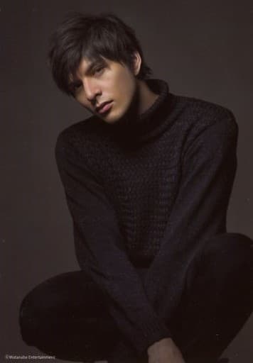 Yu Shirota / Above the Knee / Black Costume / Sitting / Between the ...