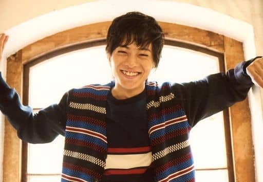 Official photo (male) / actor Takashi Nagata / Horizontal, Upper Body ...