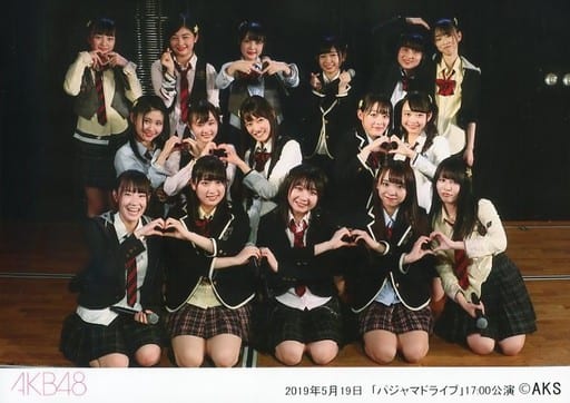 Official photo (AKB48, SKE48) / idol / AKB48 AKB48 / Gathering (Research Student) / Horizontal ...
