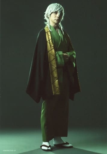 Official photo (male) / actor Shuhei Izumi (Fukuzawa Yukichi) / Body ...