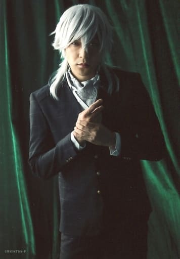 Official photo (male) / actor Shuhei Izumi (Fukuzawa Yukichi) / Above ...