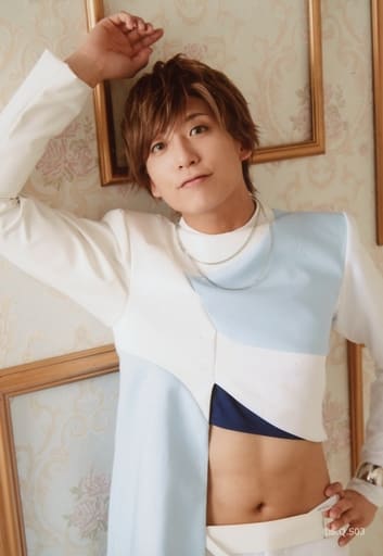 Official photo (male) / actor Ken'ya Nakao (Horimiya Eichi) / Upper ...