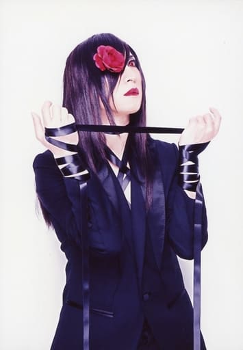 Official photo (Male) / visual kei Band / D D/ASAGI / Upper body ...