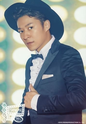 Official photo (Male) / Singer / Lead Lead / Shin'ya Taniuchi / Upper ...